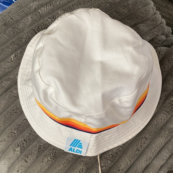 Aldi | Accessories | Aldi Womens Mens Kids Aldi Gear 224 Bucket Hat ...